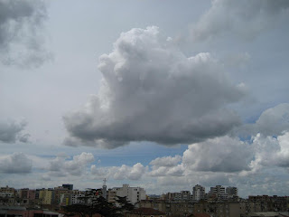 Albtranslator: Qielli i mrekullueshem i Tiranes