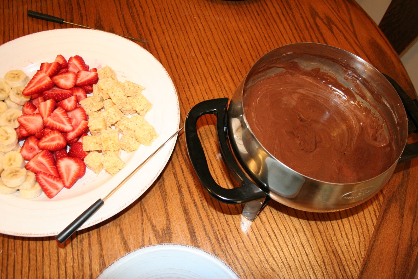 Huckleberry: Fondue Fun!
