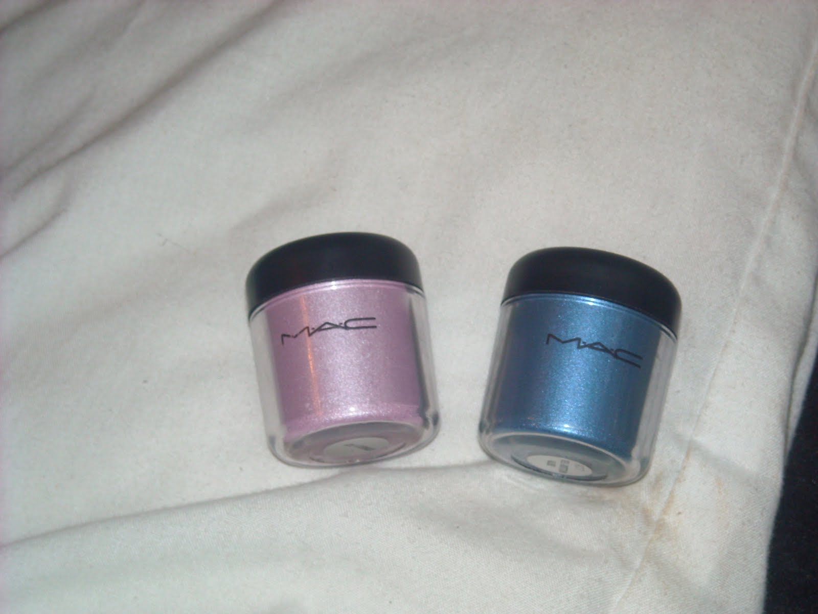 M A C!!..luvz**: BLOG SALE!!!