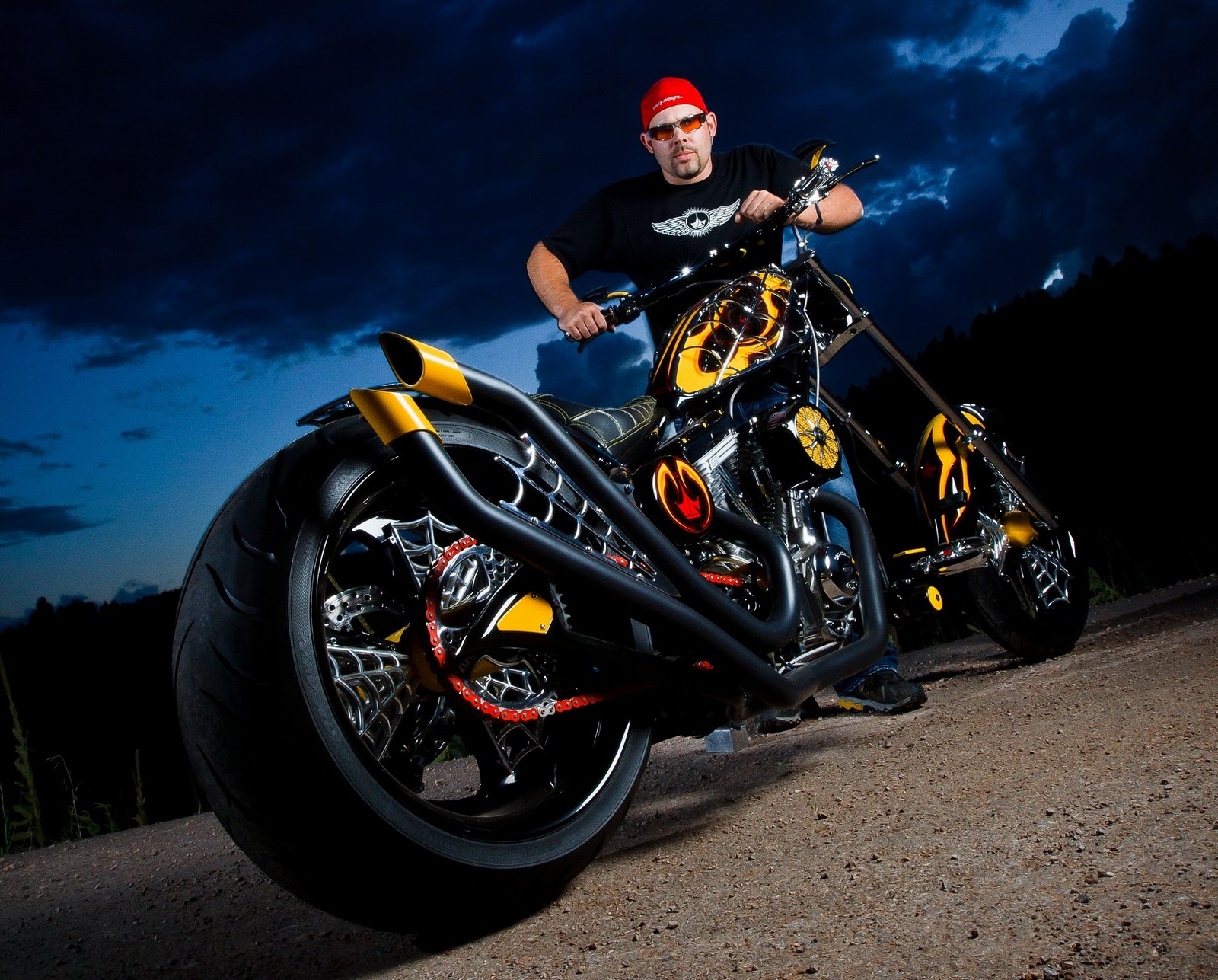 V-Twin News: Avon Motorcycle Tyres Partners With Paul Jr. Designs To ...