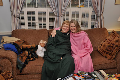 Southern Living: Preppy Style: Family Snuggie Love