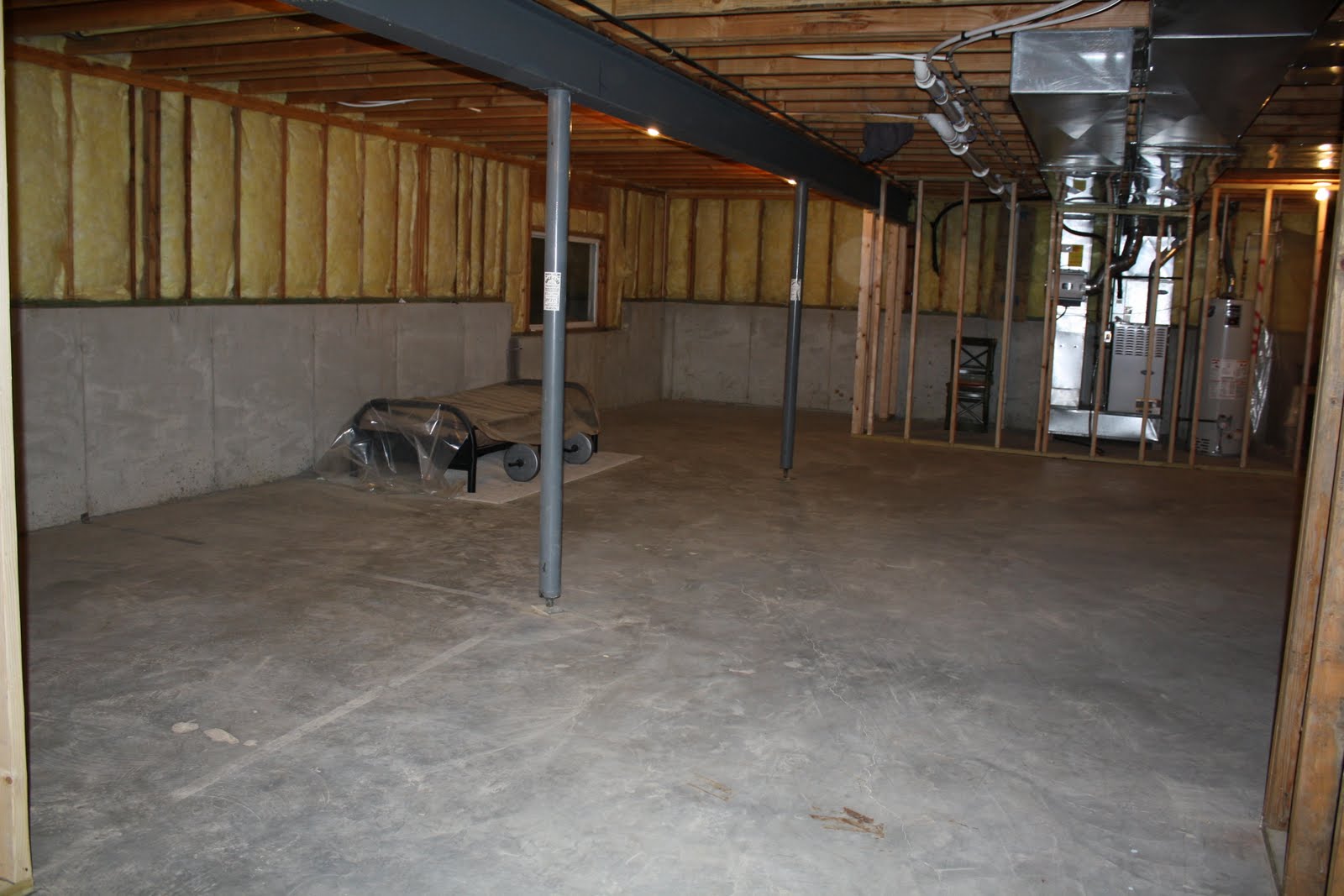 The Richeson Family: Framing Basement is Done!! :)