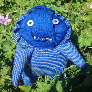 Jellie and the Beans: Folksy Friday #12