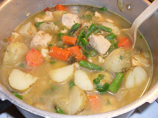 ROCK THAT PLATE!: Chicken stew over brown rice!