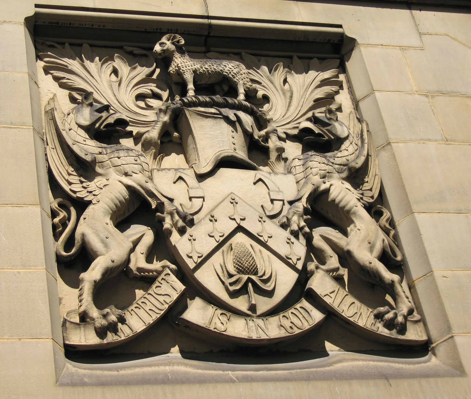 Leeds Tapestry: Education - Clothworker's Arms, Crest and Supporters