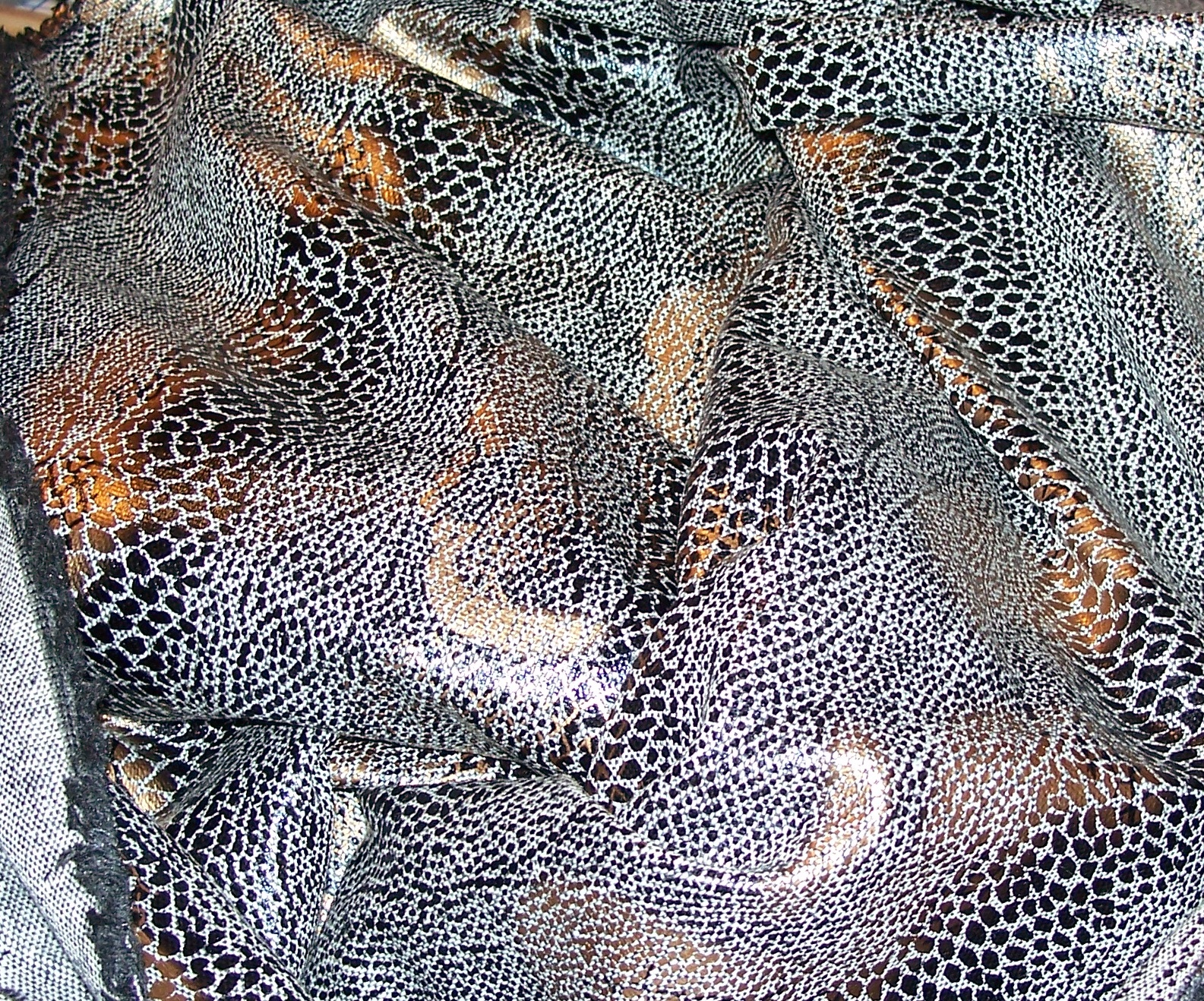 Danvillegirl Sewing Diary: Fabric purchase during my travels