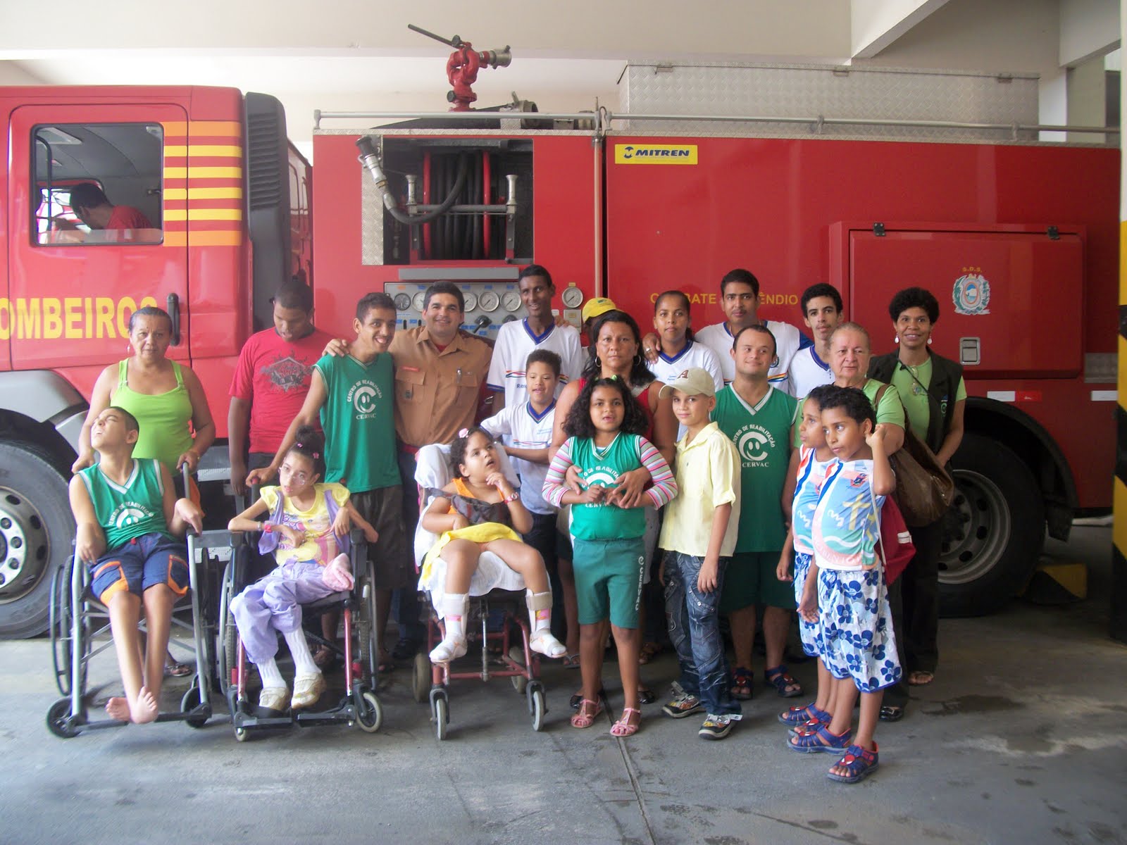 :: CERVAC ::: QUARTEL DO CORPO DE BOMBEIROS RECEBE A VISITA DAS ...