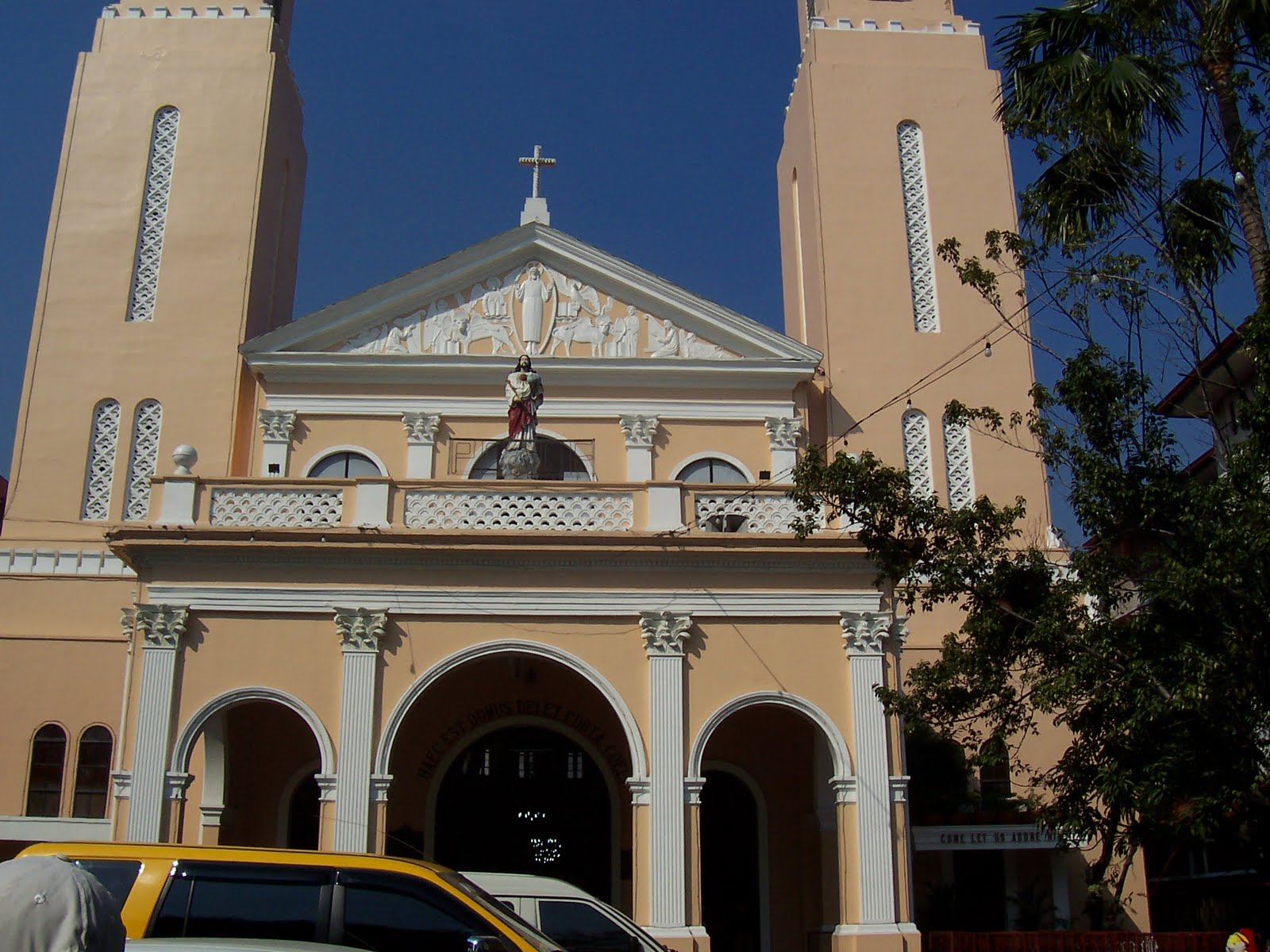 Our Visita Iglesia 2010! - Mommy Levy