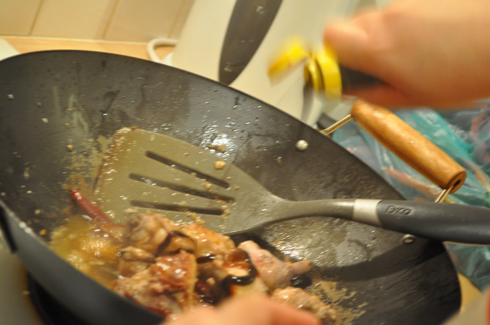 Fhamz Food Journal: Sizzling Noodle