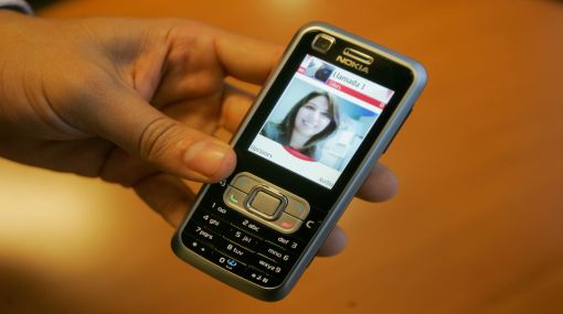 BISNES SON BUSINESS: COSTO DEL CELULAR EN EL PER{U ES EL M{AS ALTO DEL ...