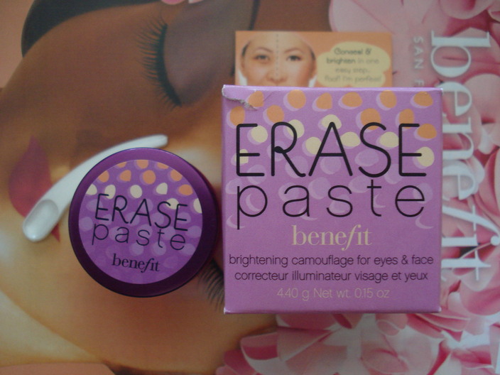 Productrater!: Review: Benefit Erase Paste