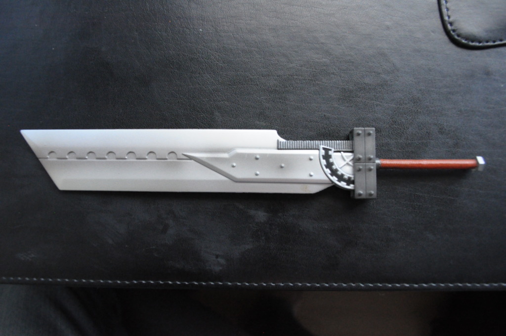 cubseidl props: Cloud Strife's The First Tsurugi (Fusion Sword)
