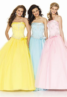 Party Dress Express: * 2010 Prom Dresses: What’s Hot?
