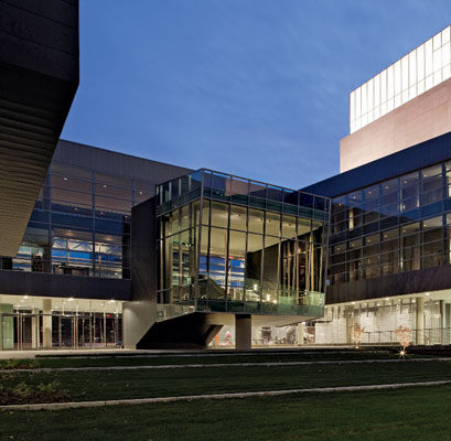 Spaces by Ezra: Building Example 8 - Holland Performing Arts