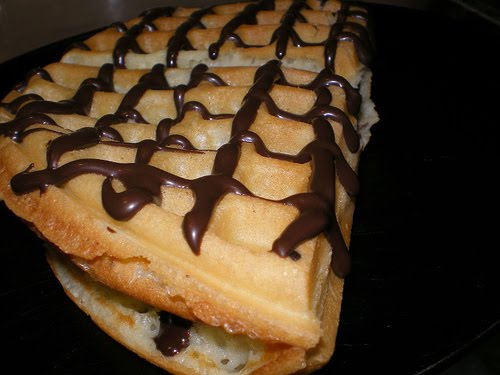♥ SiGadisMerahJambu ♥: Leomag Waffle sedap, tapiii.....