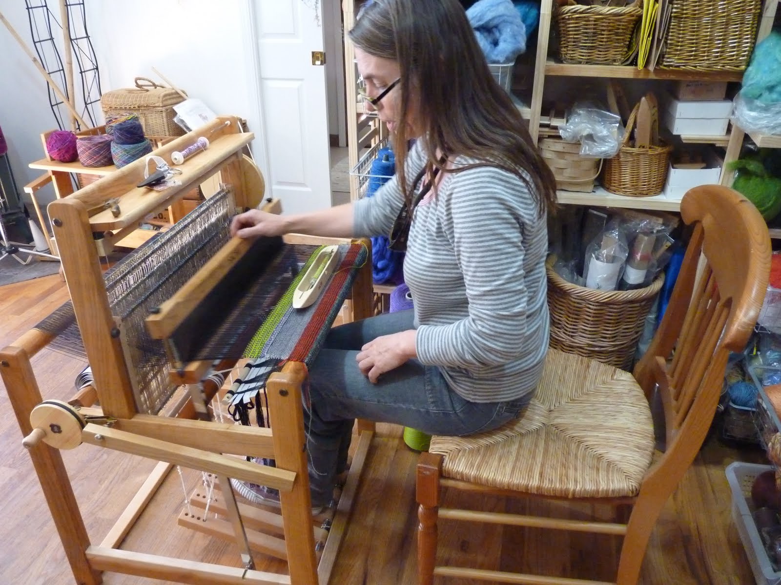 CENTERING WITH FIBER: SAORI 4 harness loom debut