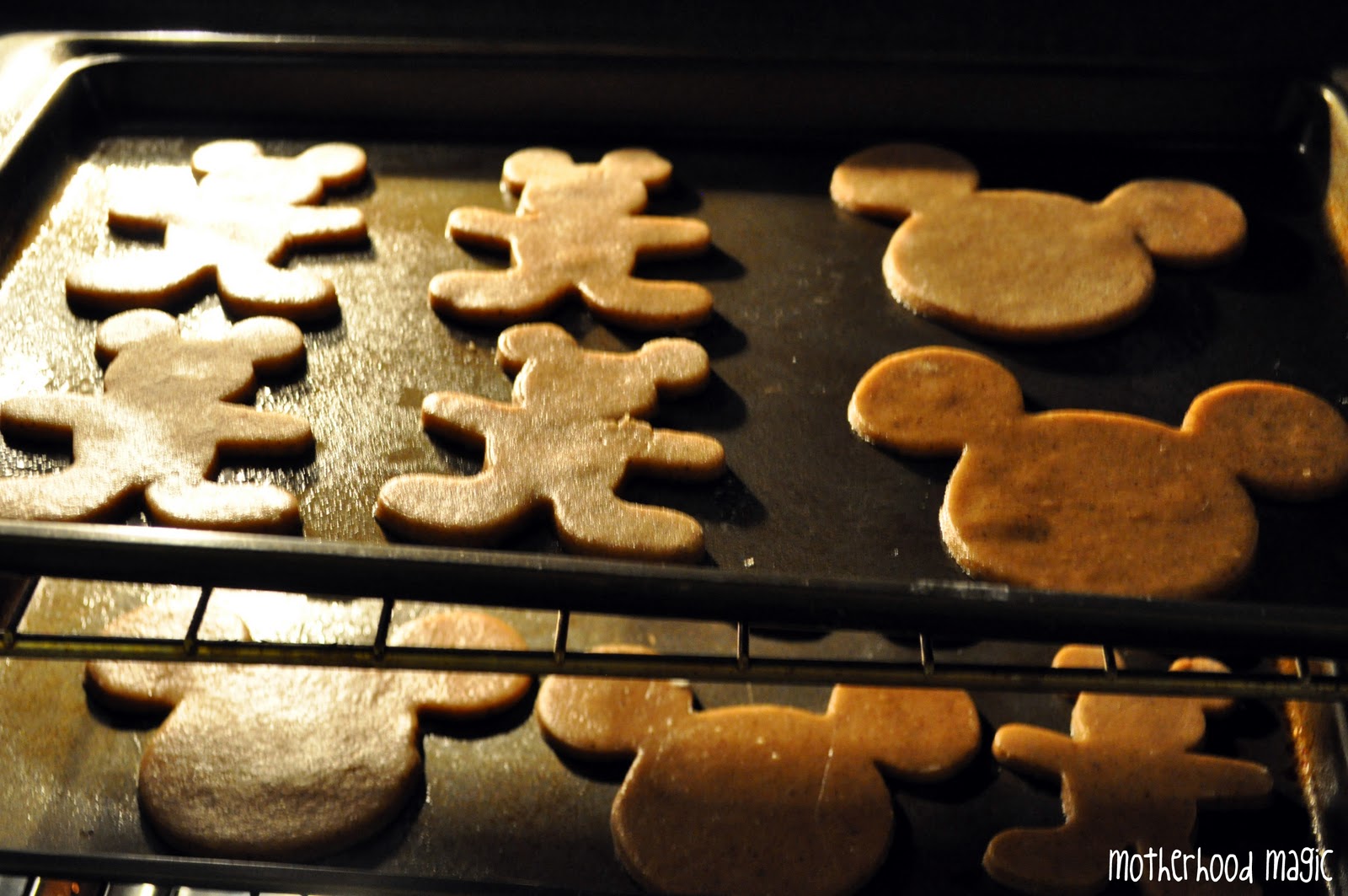 Magical Days with the Mouse: Make Your Own Gingerbread Mickey Cookies