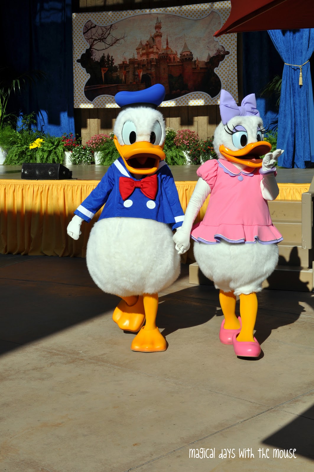 Magical Days with the Mouse: Character Fan Days at Disneyland