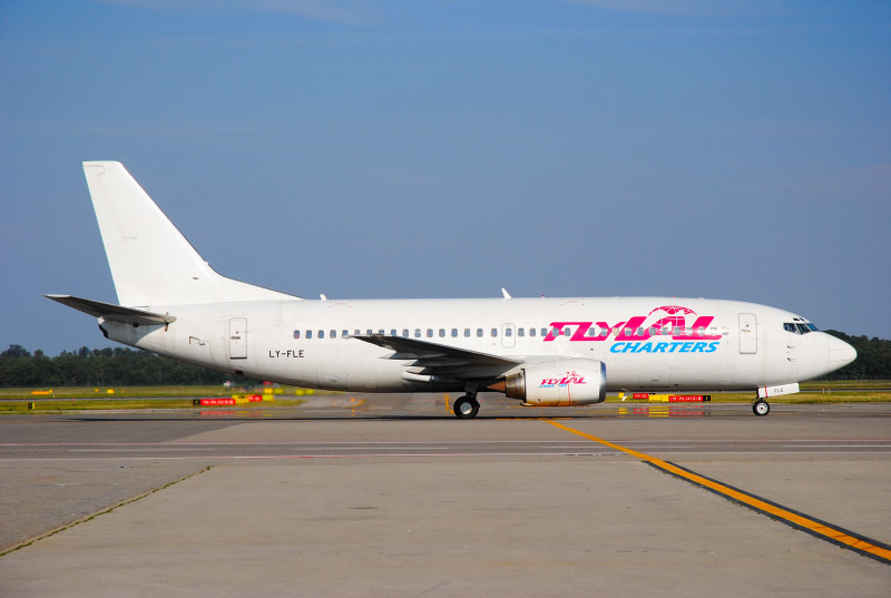 Andreas M. Schmucki's Flugwelt: Auslandtouren: Milano-Malpensa, 11 ...