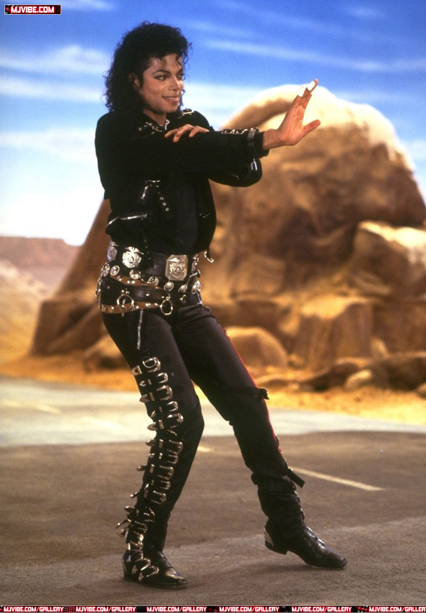 Lightness of Look : Michael Jackson's style