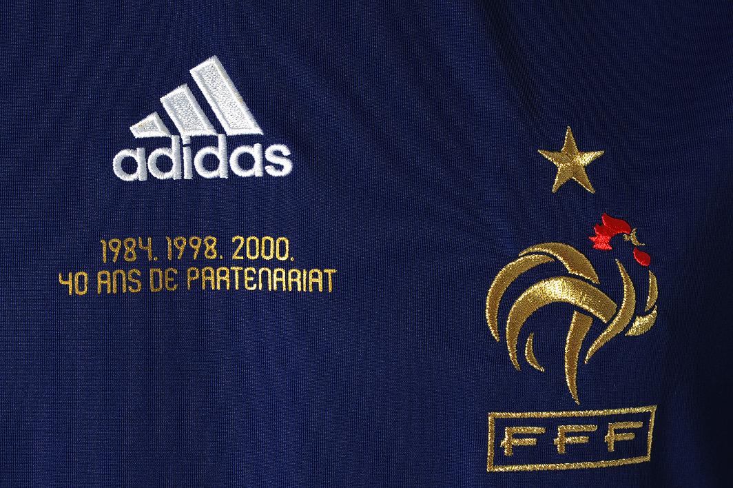 The Beauty and the Geekette: Dernier maillot collector Adidas Equipe de ...