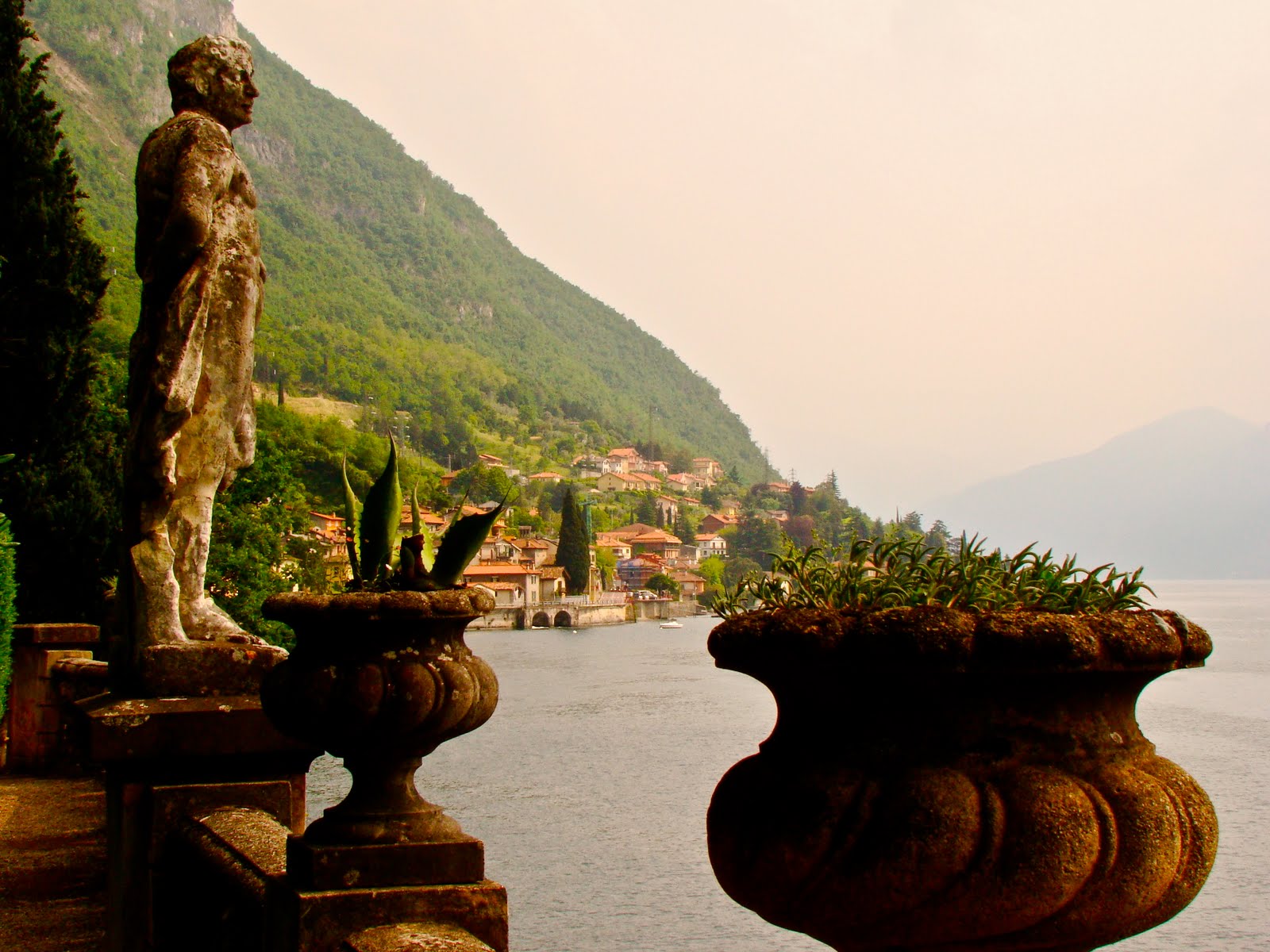 Viva la Voyage: The Beauty of Villa Monastero on Lake Como