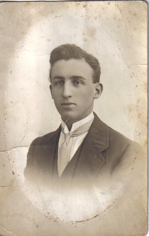 TrunkCalls: James' Siblings