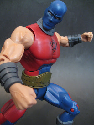 Action Toy Review: DC Universe Classics - Atom Smasher