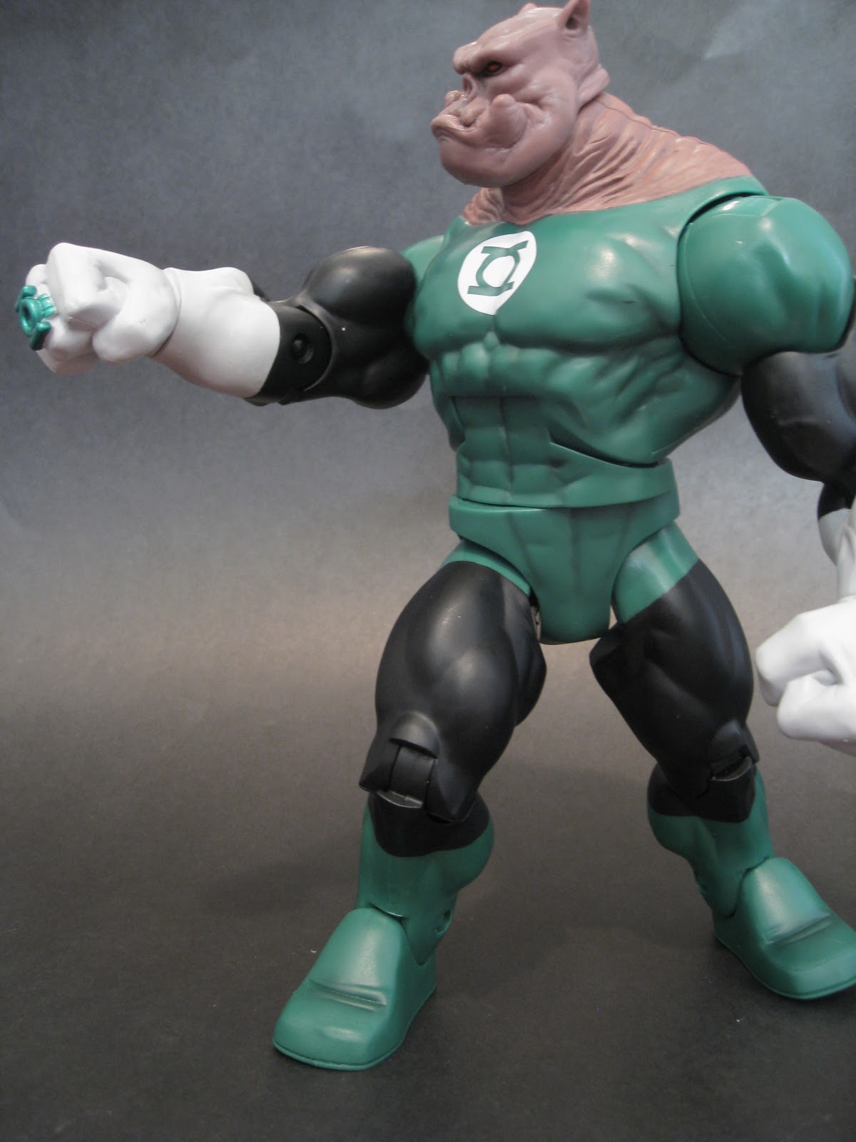 Action Toy Review: DC Universe Classics - Kilowog