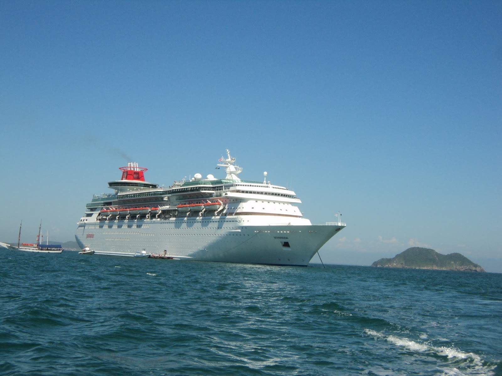 !: Meu primeiro Mini-Cruzeiro em dezembro/10 - NAVIO SOBERANO