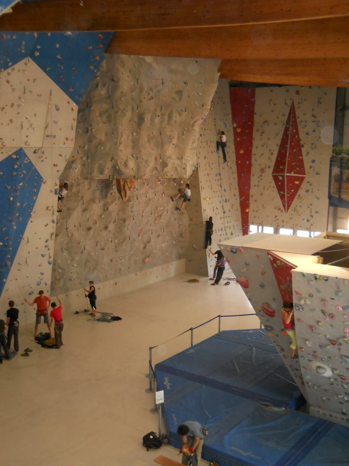 Carnets lilas: Salles d'escalade : Bern (Magnet)