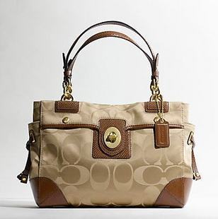 Savvy Shoppe: Coach Handbags for Pre-orders