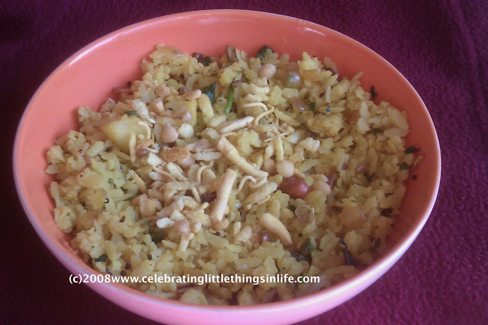 Celebrating Little Things In Life: Kanda Batata Pova / Poha / Phovu