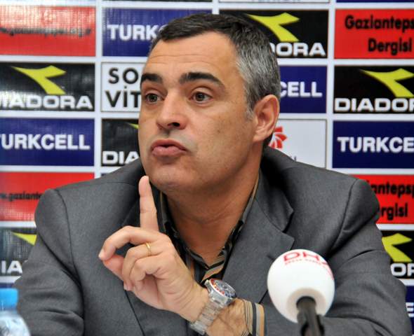 estudo-V: José Couceiro - Portuguese football manager and former ...