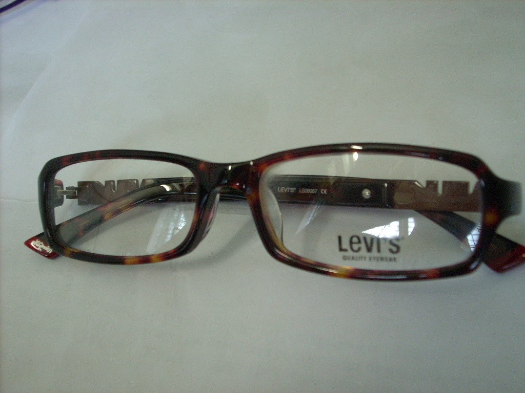 OPTICAL FRAME AND SUNGLASSESS: Levis optical frame
