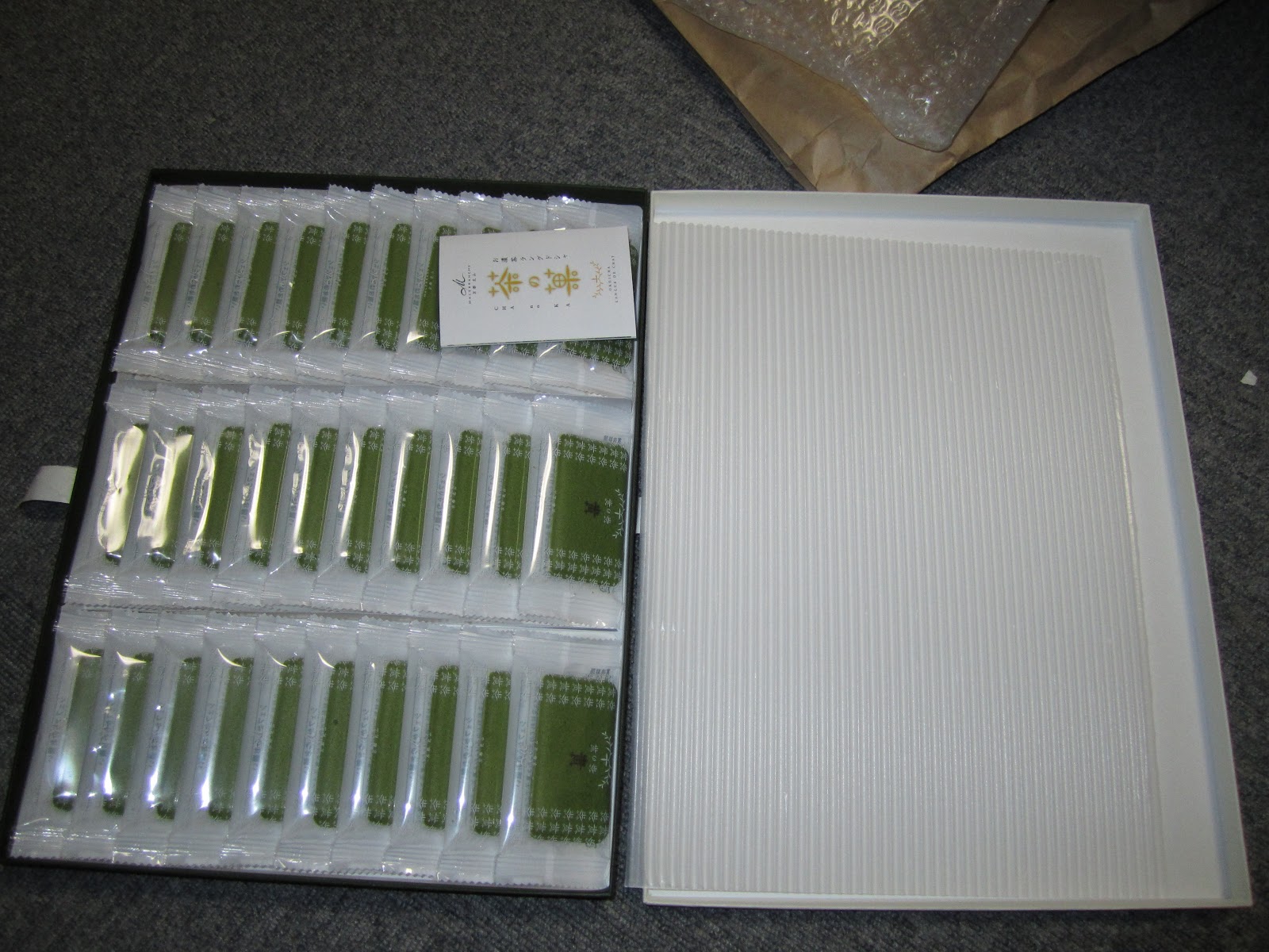 JAPANESE SWEETS BLOG: Chanoka (Langues de chat) by Malebranche
