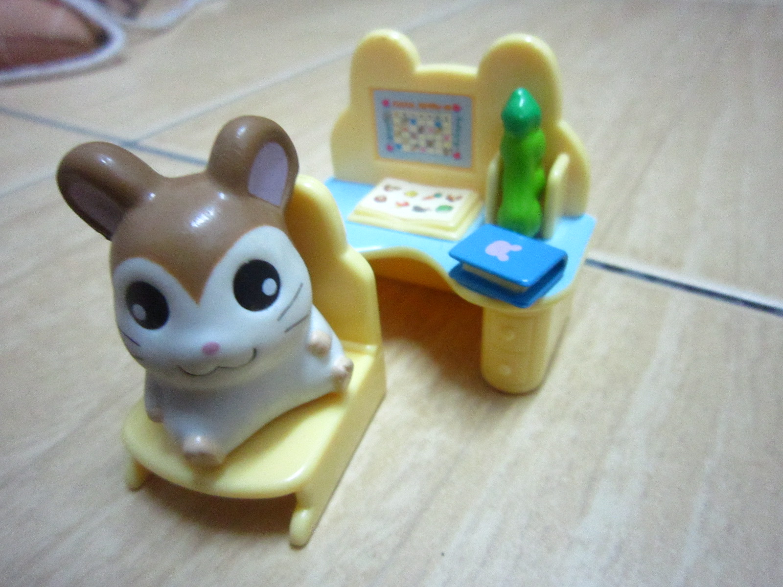 Totally Toys: Hamtaro Figures