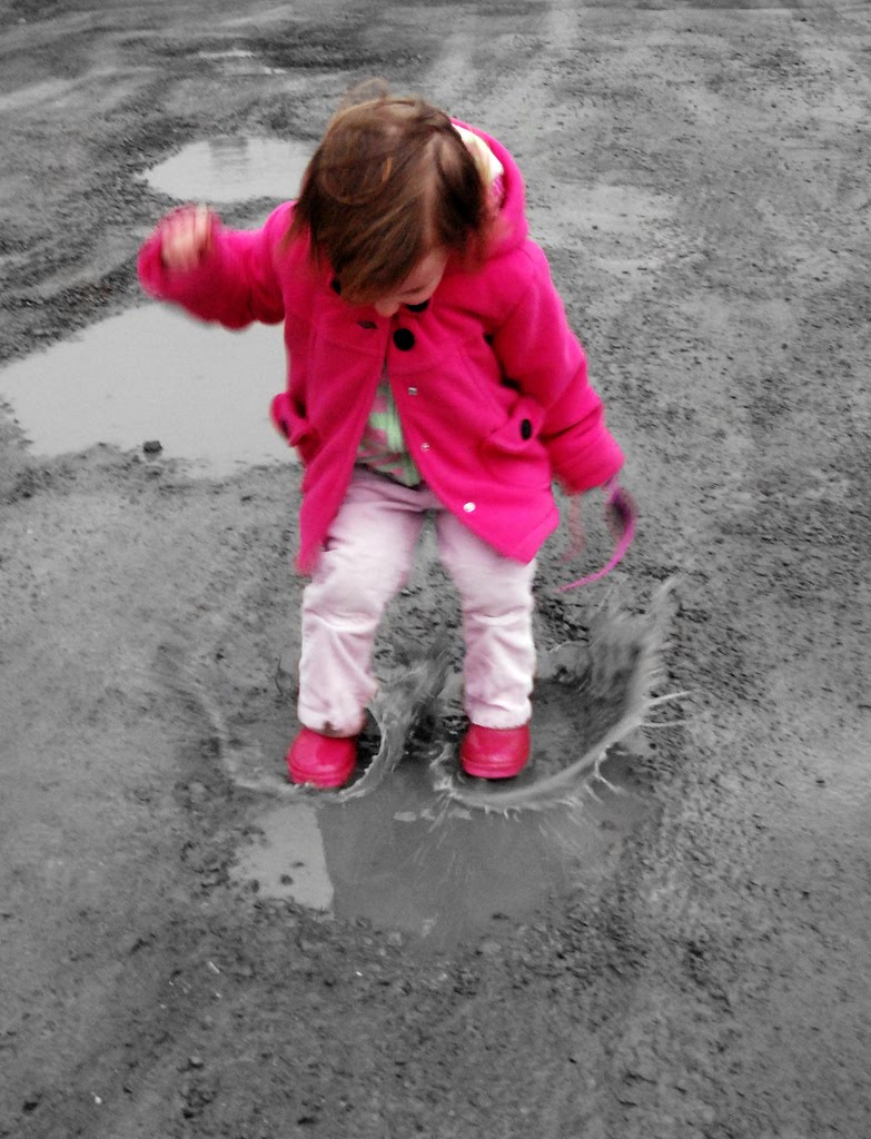 The Gorgeous Princess...: >> MUddY PUddLES