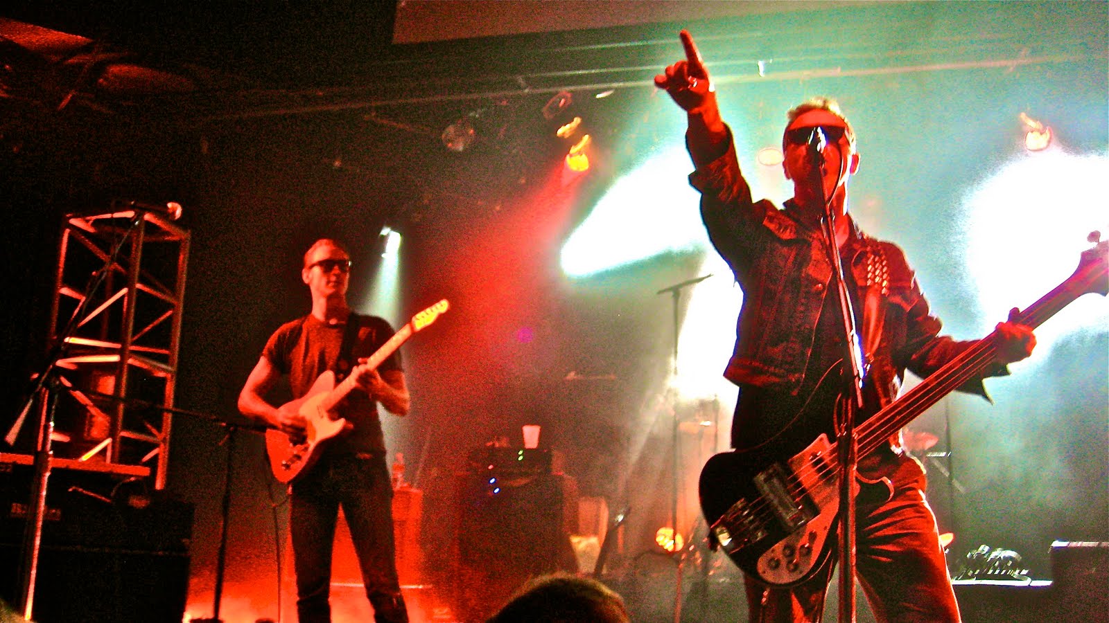 for Young Moderns: FYM ON THE LIST: SPACEHOG @ KEY CLUB: LA