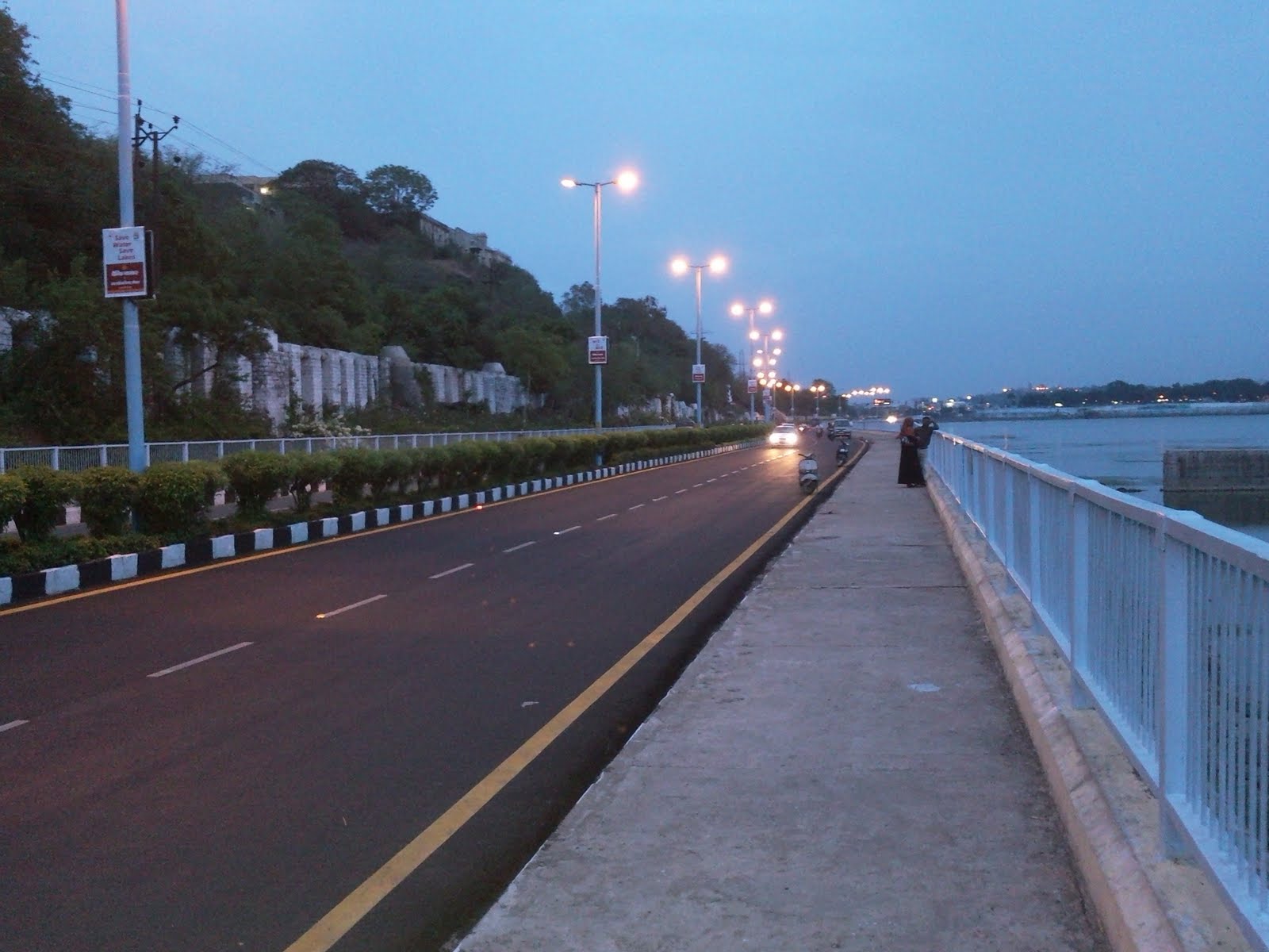 My Small city Bhopal: VIP Road of Bhopal