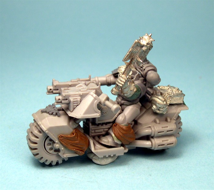 PsychosisPC's The Madhouse Workshop: 40k Chaplain Biker Conversion