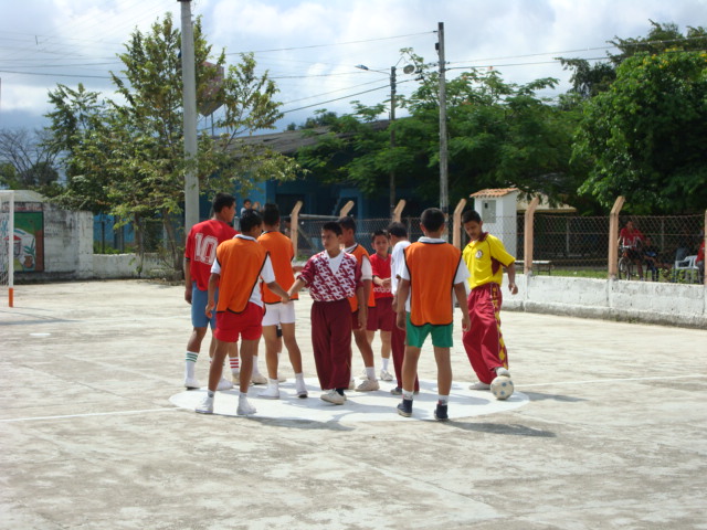 EL DEPORTE: EL MICROFUTBOL