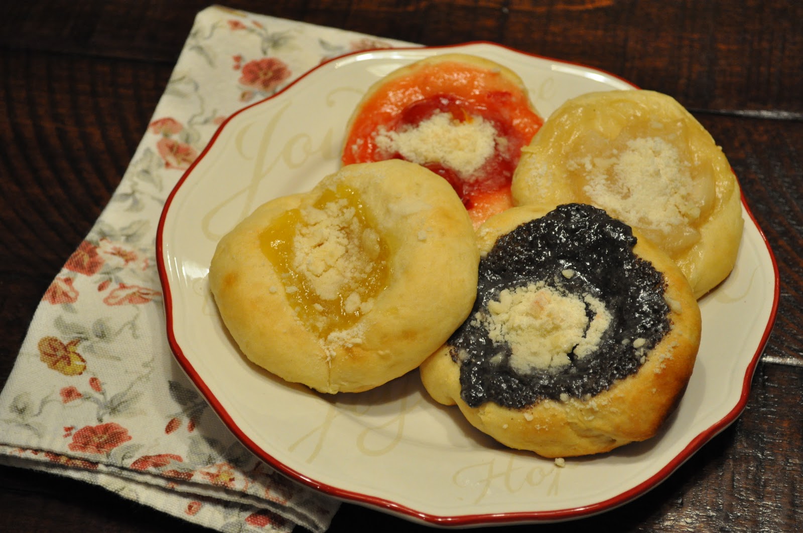 All Things Bright and Beautiful: Kolaches - A Czech Tradition