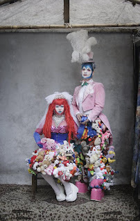 surreal looks: Great Surreal Ball Costume