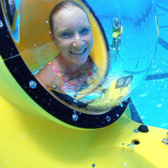 SUBMARINOS ---: HydroBOB : Una Moto Submarina Personal.