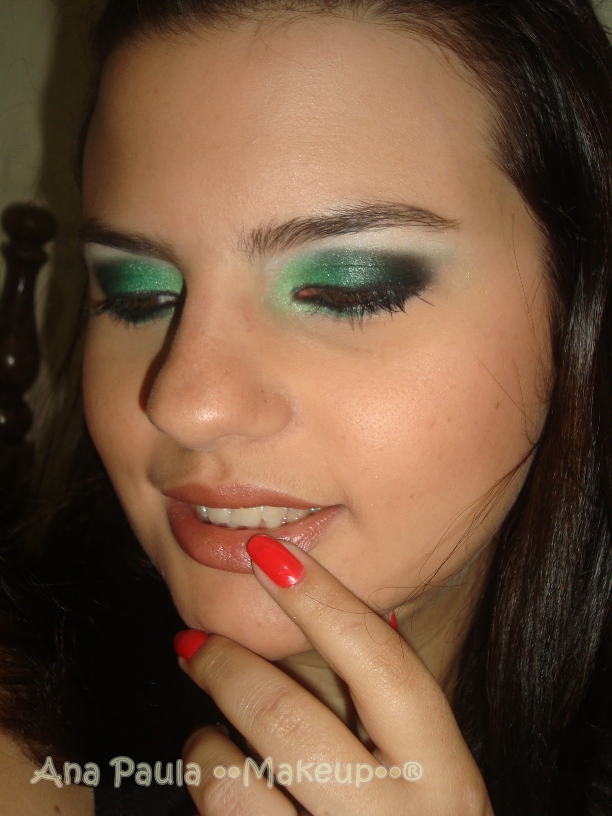 Ana Paula ••Makeup••®: Make up Verde para Festas