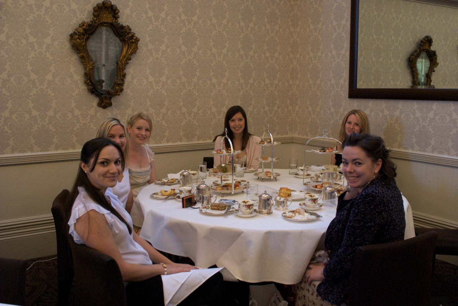 My Sweet Prints: Bloggers High Tea at the QVB Tea Rooms