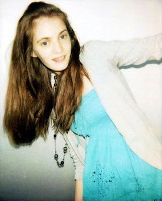 All about Models: Smile, smile, smile Katie