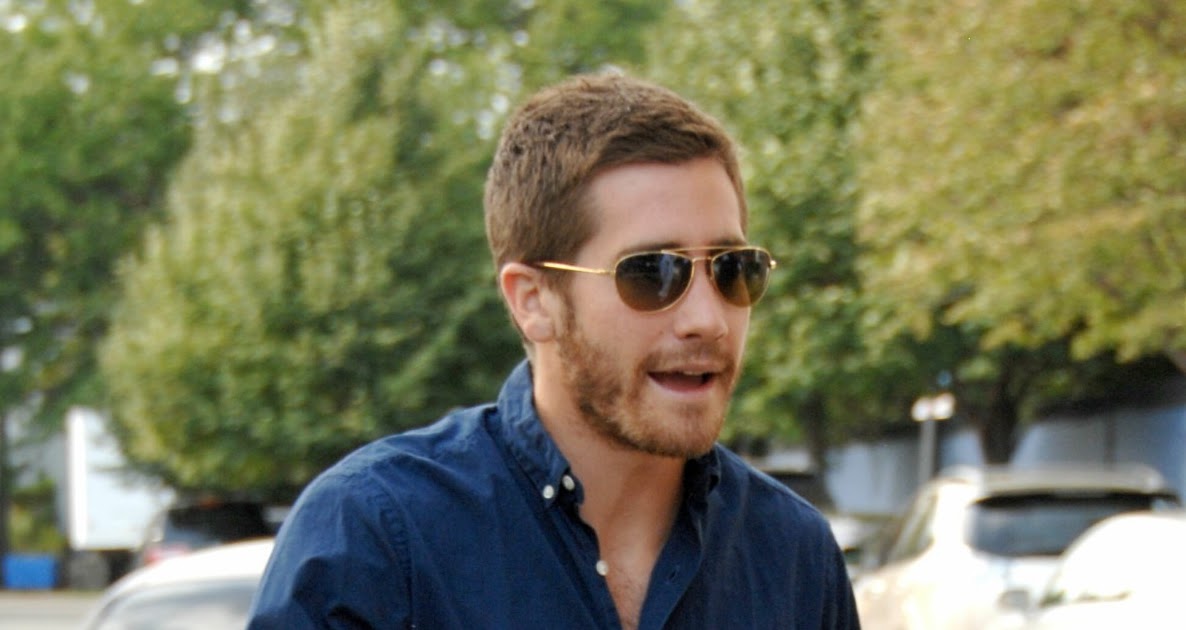 my new plaid pants: He's Back!