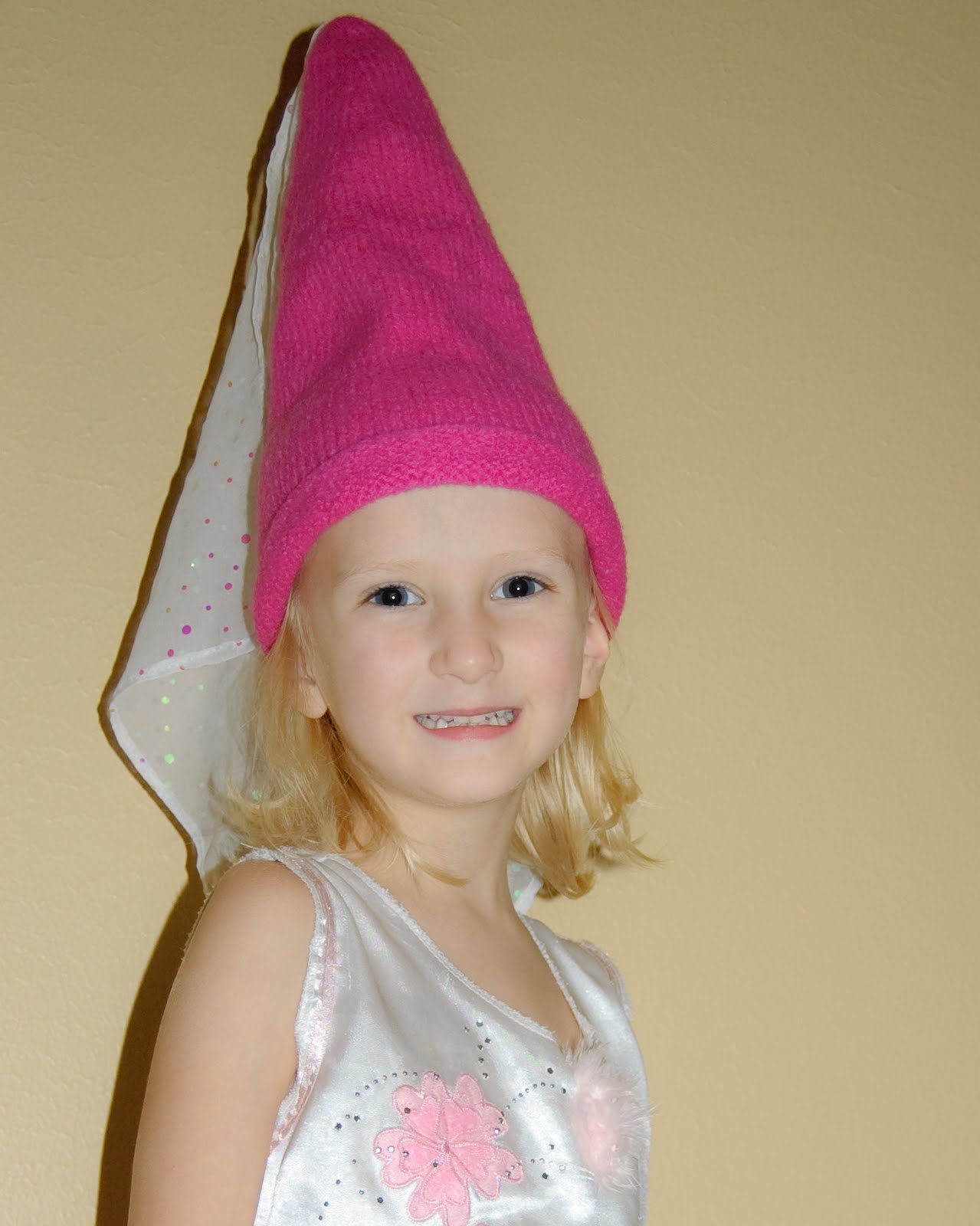 Lilybug Designs: Princess Hat